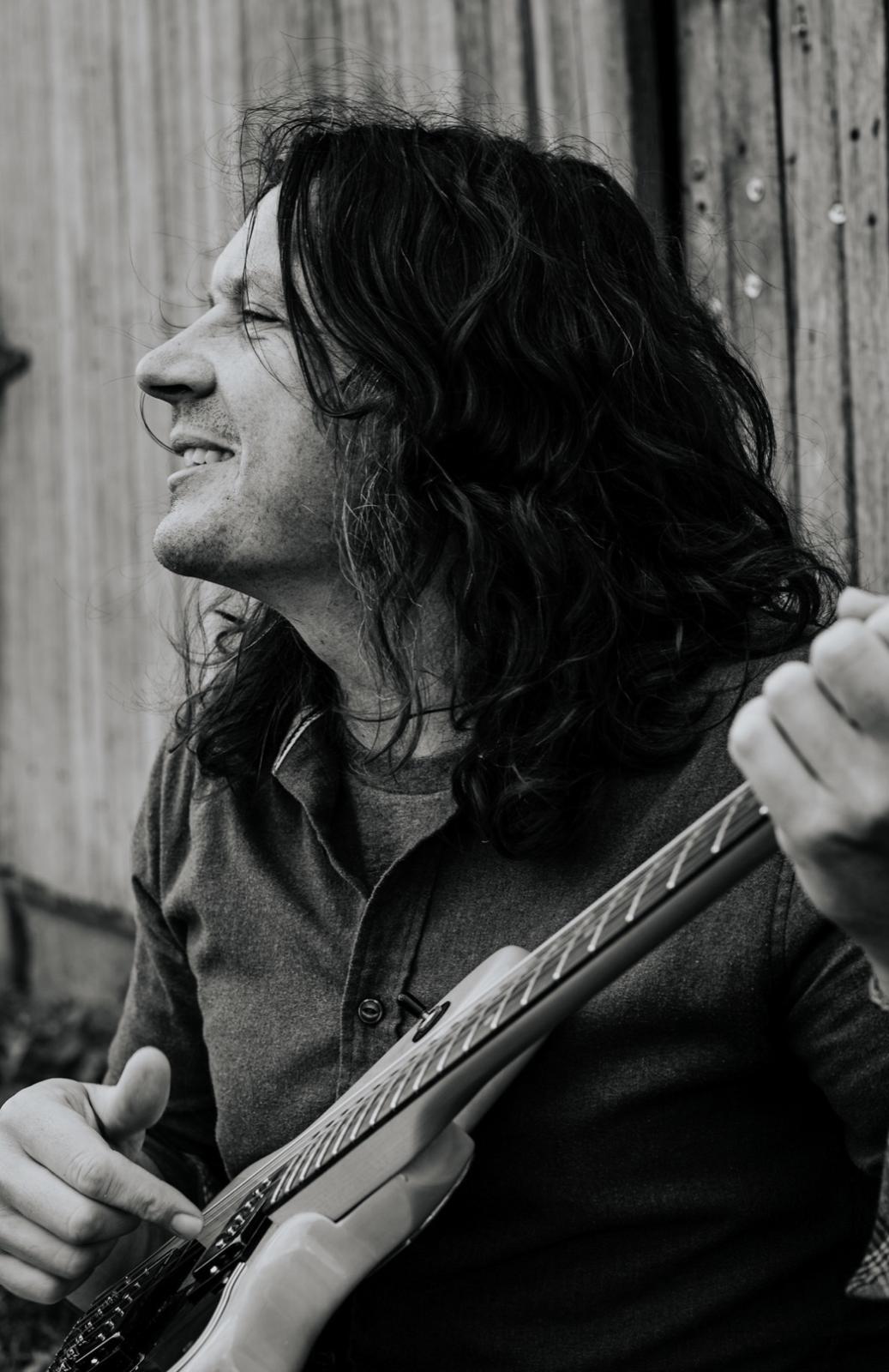 Jesse Henry with Caleb Powers in Columbus - Checkout